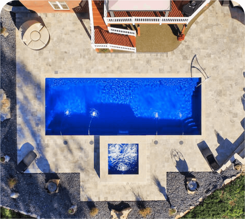 Choosing the Right Inground Pool: Gunite vs. Fiberglass vs. Vinyl Liner